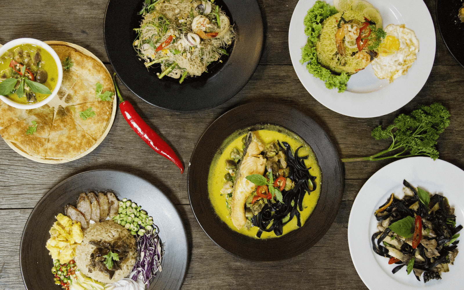 Thai Fusion Cuisine: Creative Twists on Classic Dishes - ThaiCyclopedia