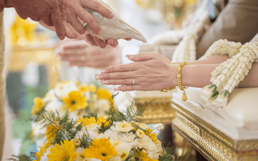 Unveiling the Beauty of Traditional Thai Weddings: Rituals and Meanings ...