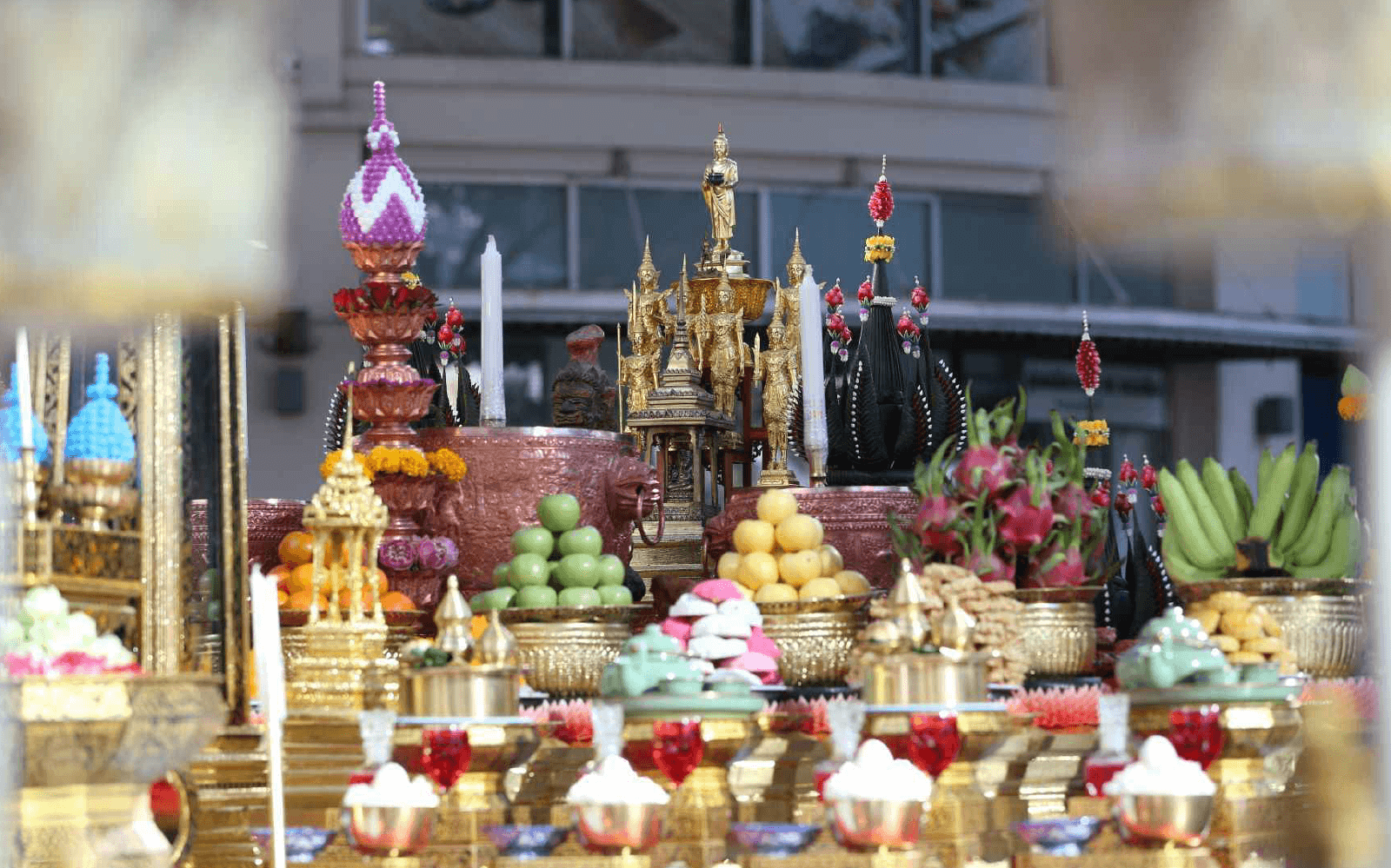 Sacred Feasts: The Role of Food in Thai Rituals and Festivals ...